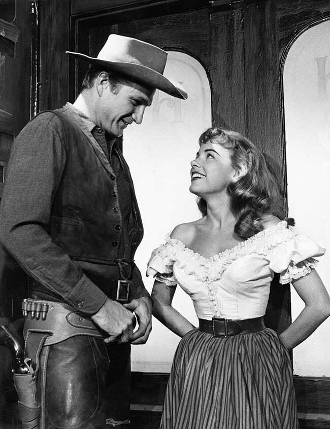 Eric Fleming, Terry Moore