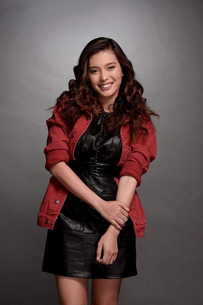 Picture of Analyn Barro