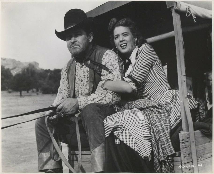 Guinn Williams, Jeff Donnell