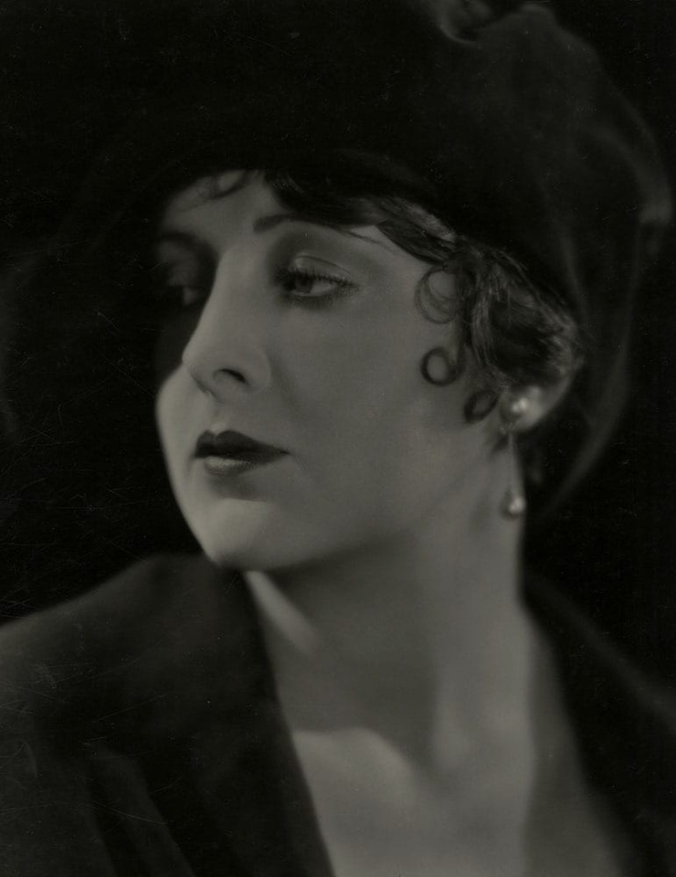 Billie Dove