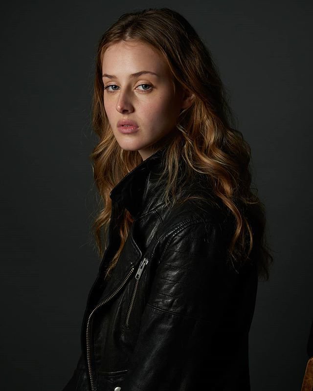 Picture of Anna Van Patten