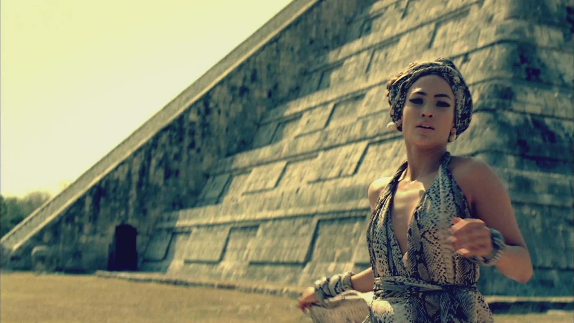 Jennifer Lopez picture