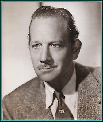 Picture of Melvyn Douglas