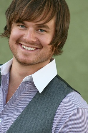 Picture of Derek Miller