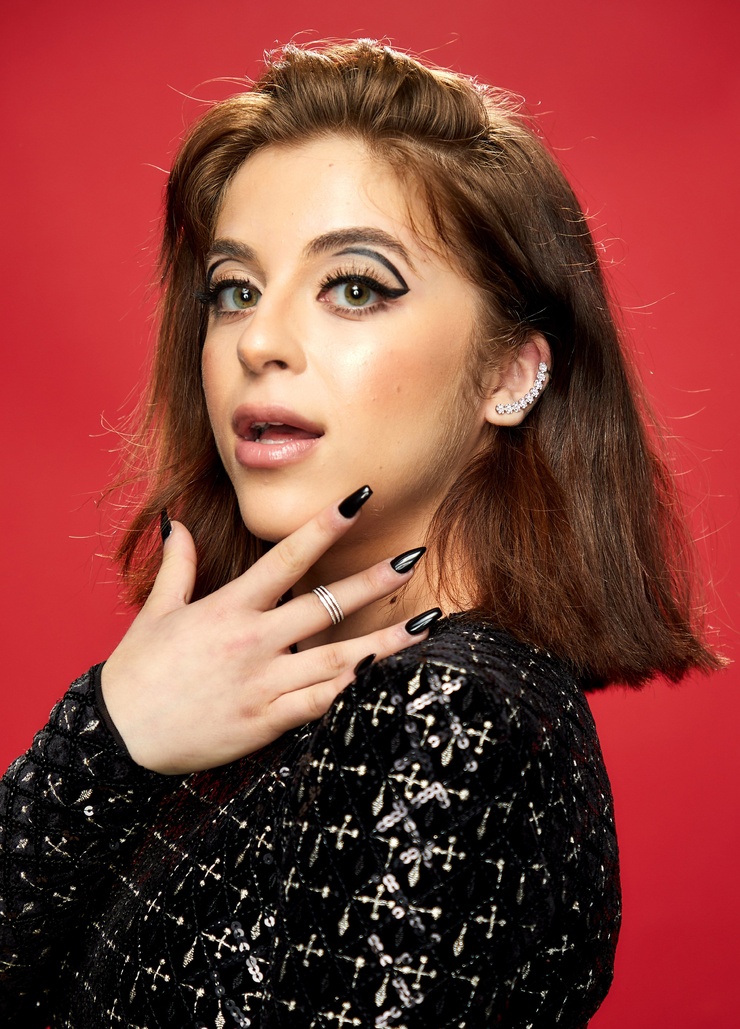 Ariel Martin picture