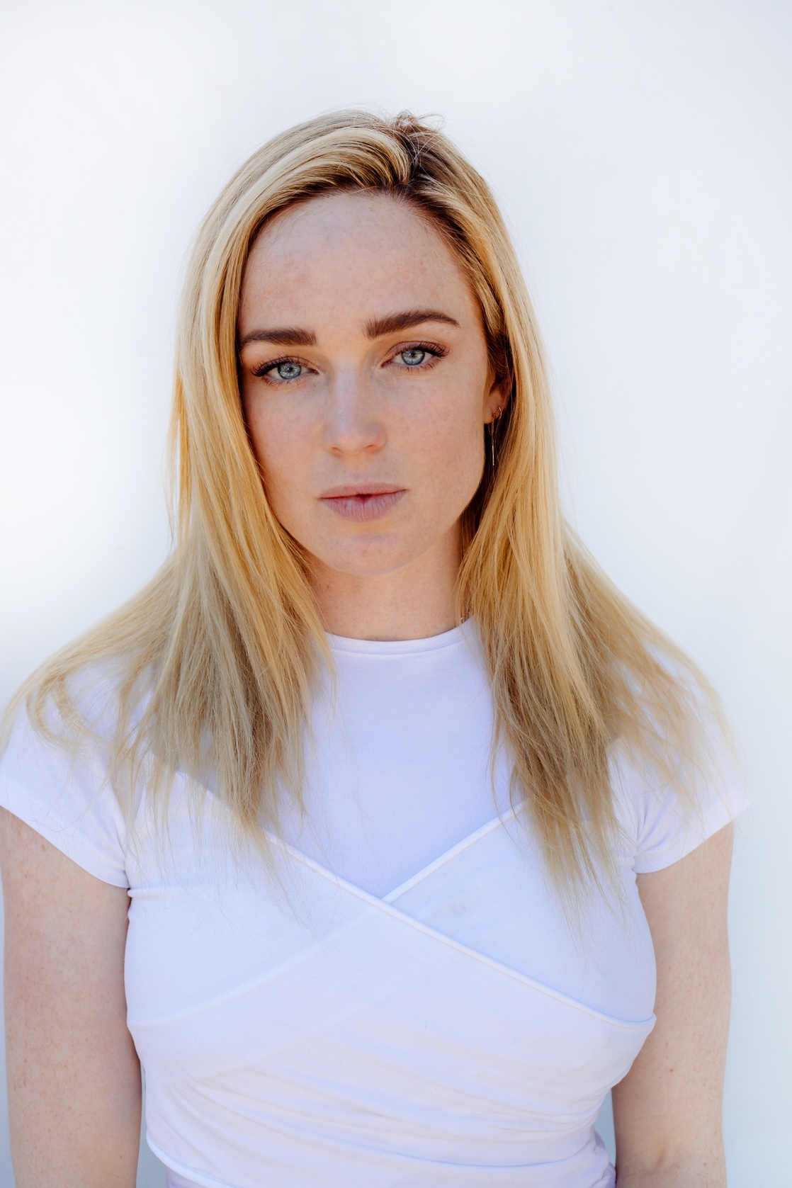 Picture of Caity Lotz