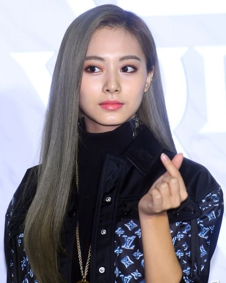 Image of Chou Tzu-yu (Tzuyu)