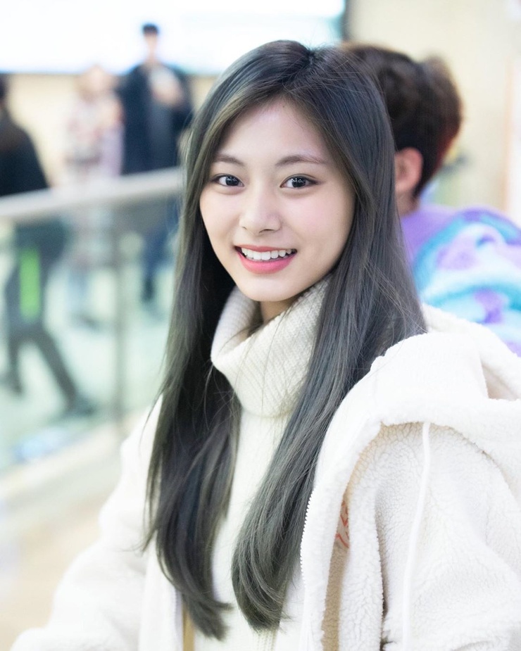 Picture of Chou Tzu-yu (Tzuyu)