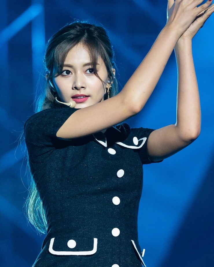 Picture of Chou Tzu-yu (Tzuyu)