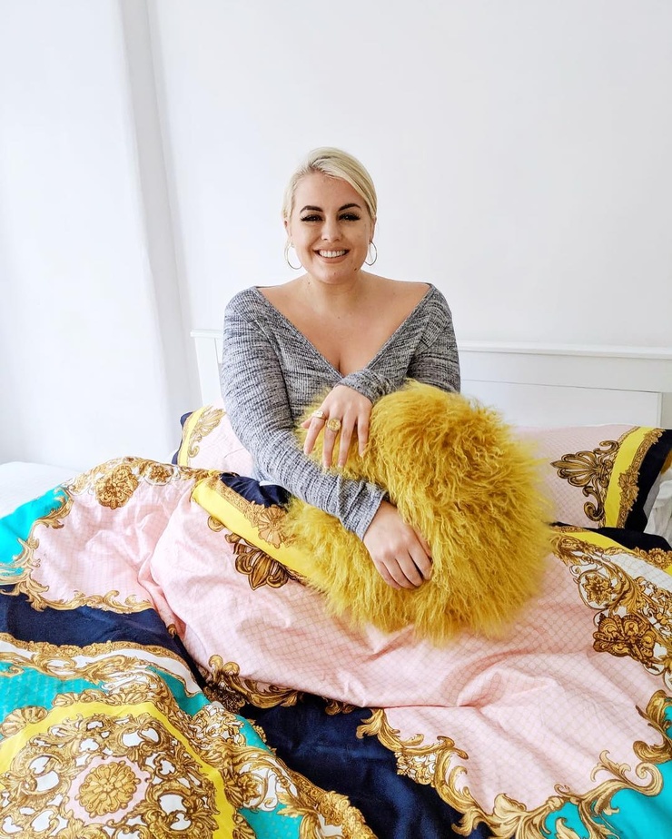 Felicity Hayward image