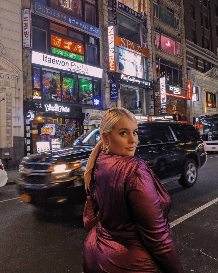 Image of Felicity Hayward