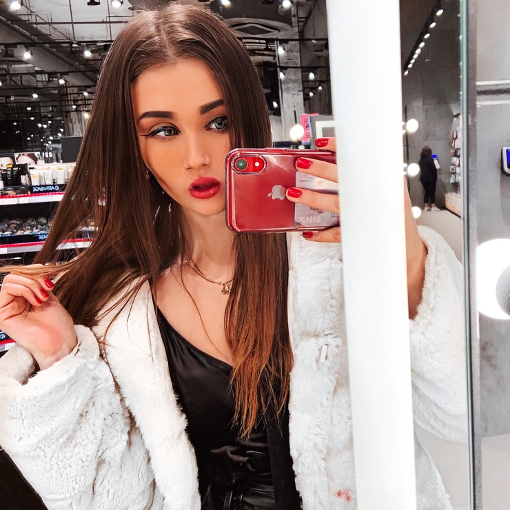 Listal - List the stuff you love! Movies, TV, music, games and books