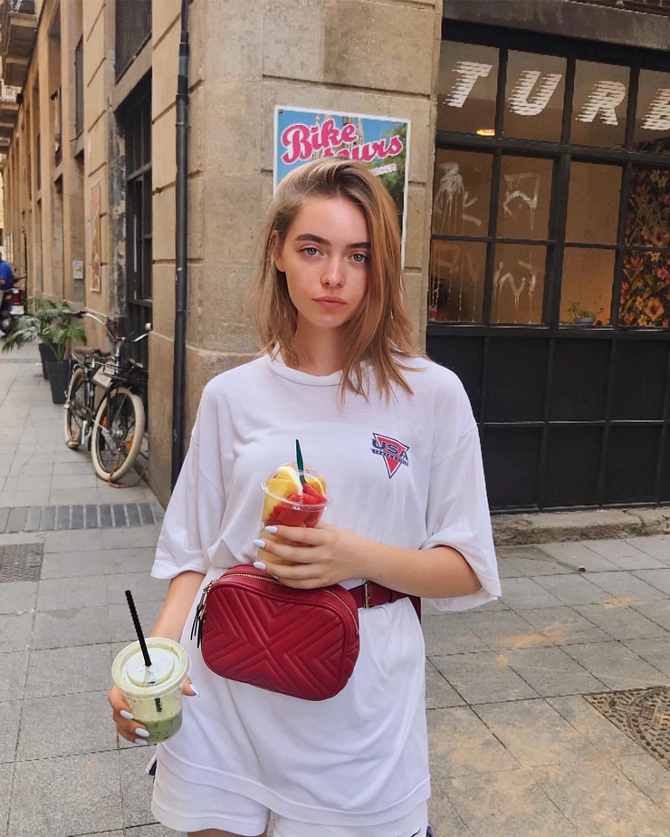 Elizabeth Stuart image