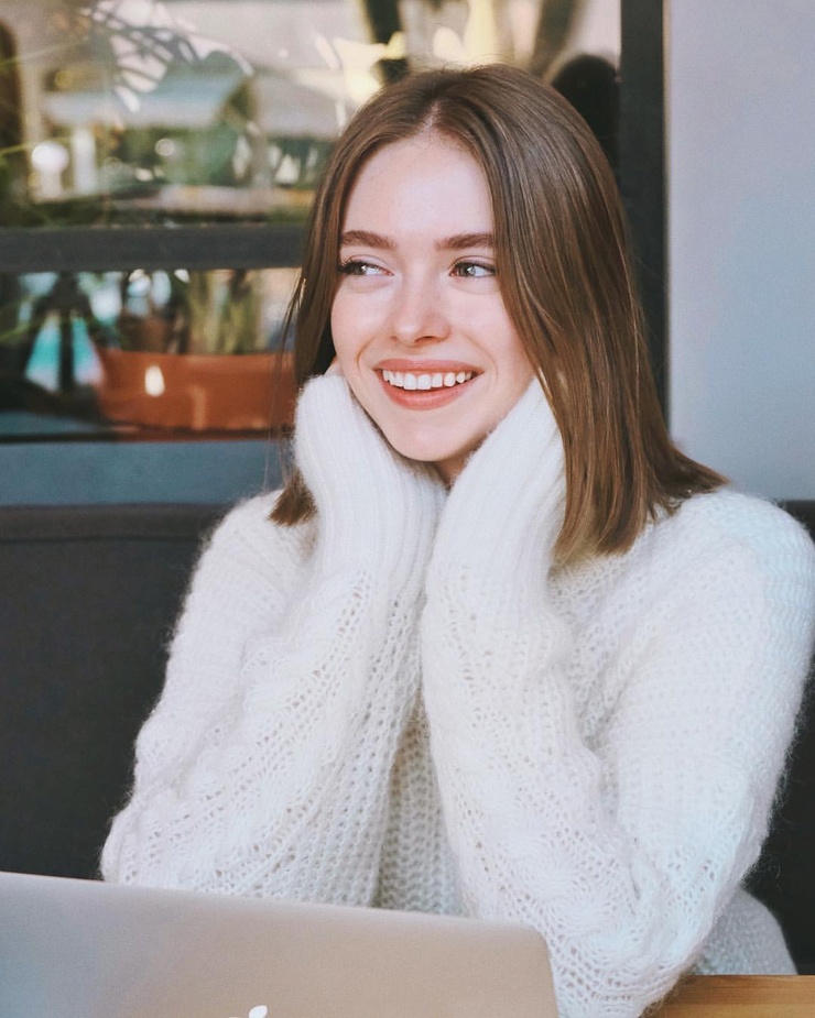 Elizabeth Stuart picture