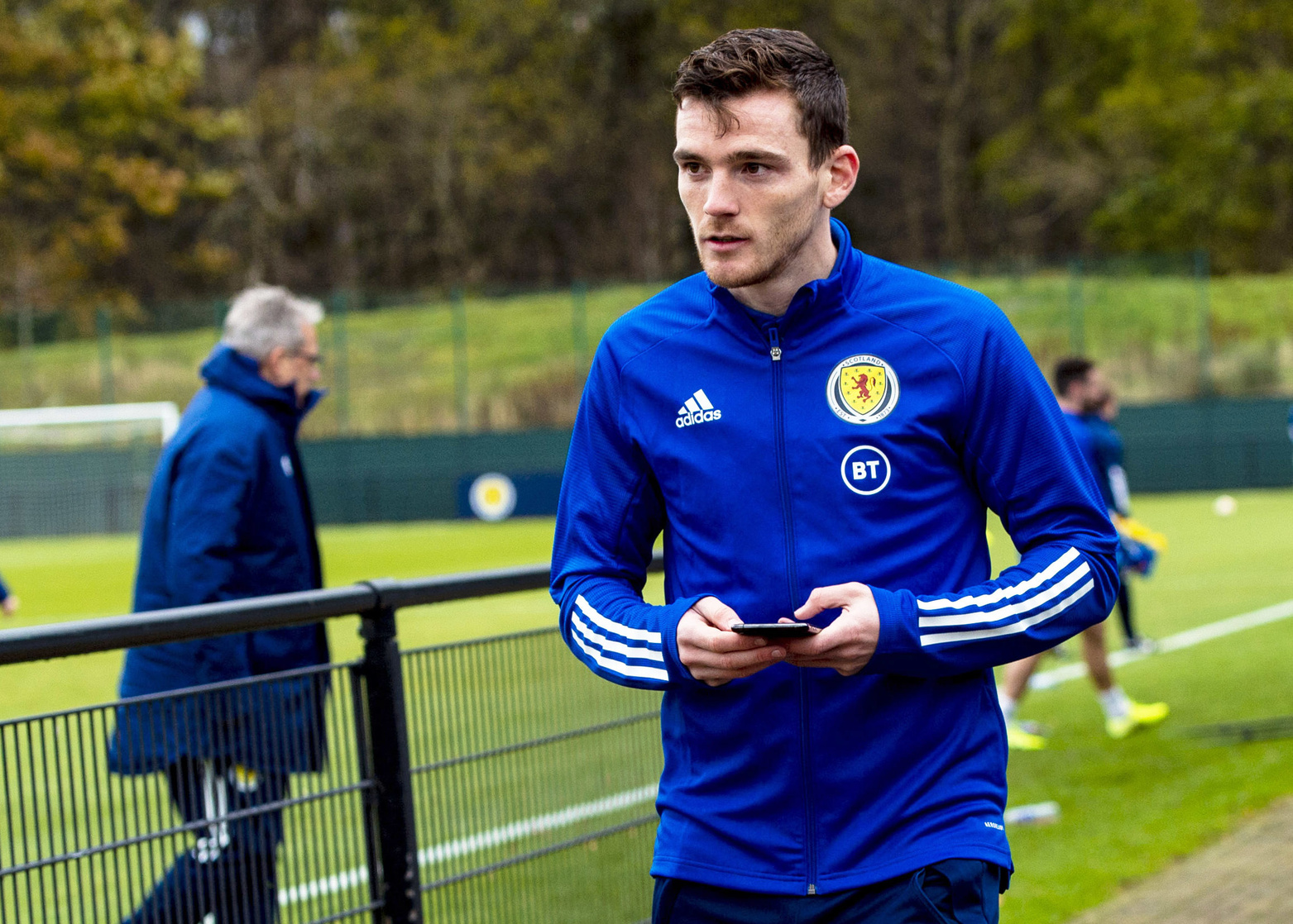 Andrew Robertson (footballer) image
