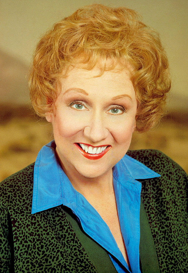 Edith Bunker image