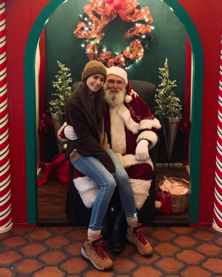 Picture of Lily Collins