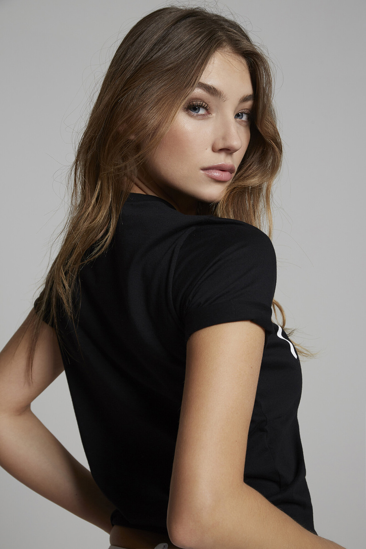 Picture of Lorena RAE