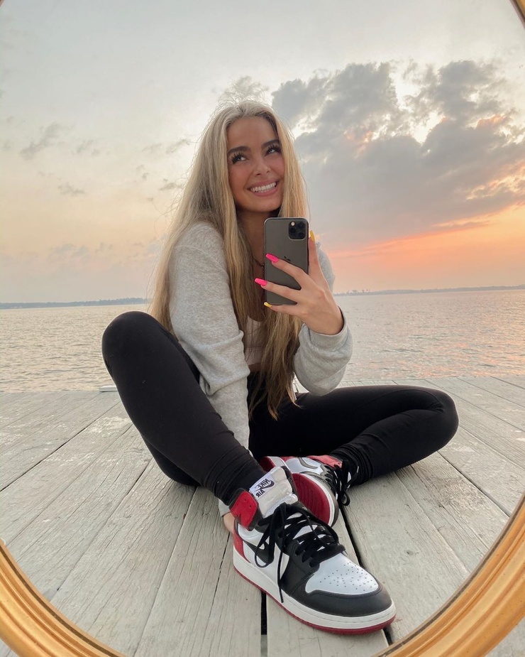 Image of Addison Easterling