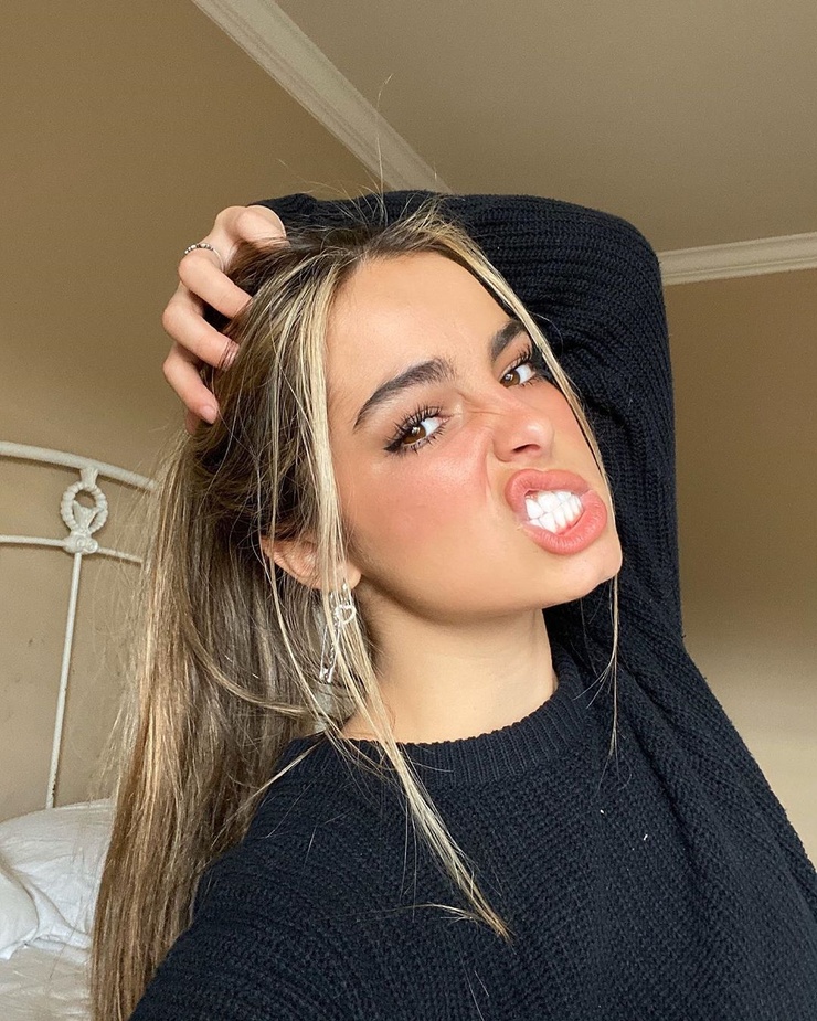 Picture of Addison Easterling