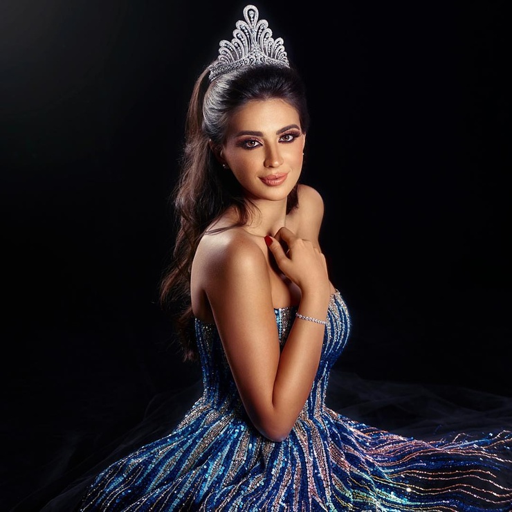 Picture of Perla Helou