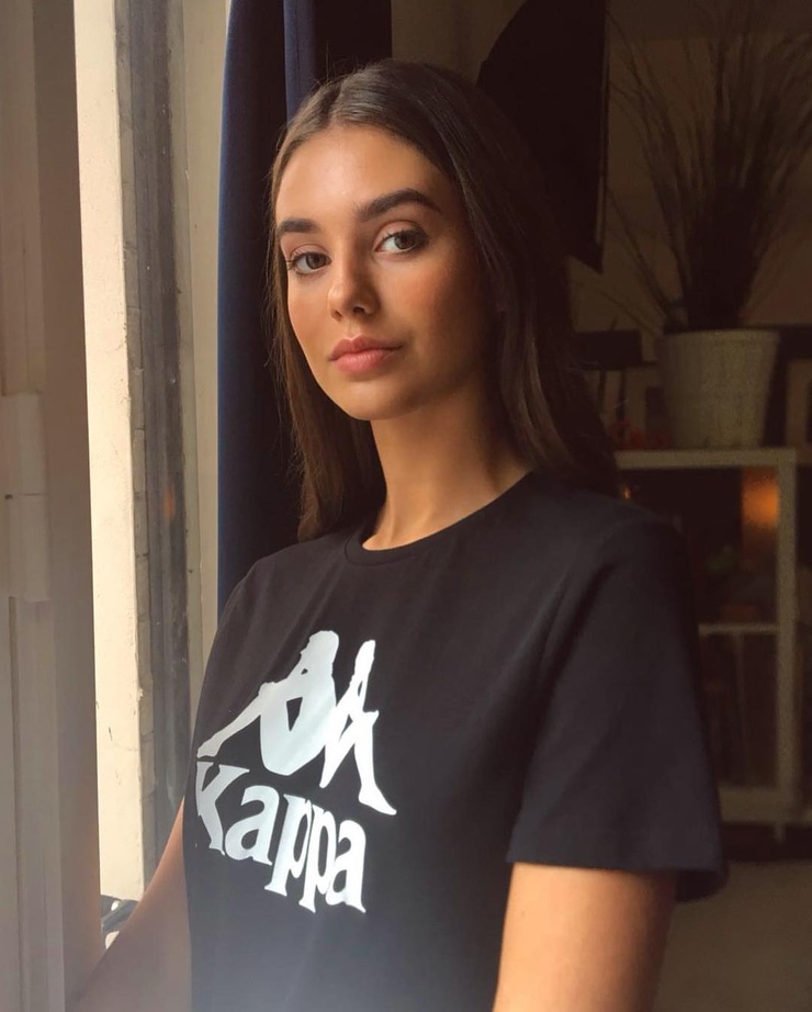 Picture of Natalie Taylor