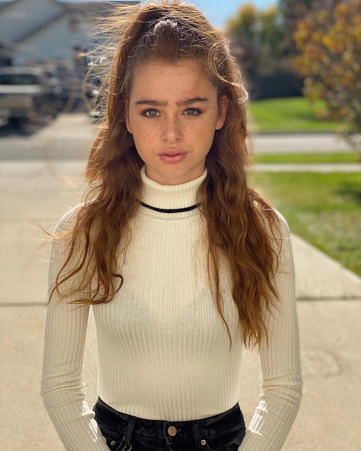 Picture of Chloe Melton