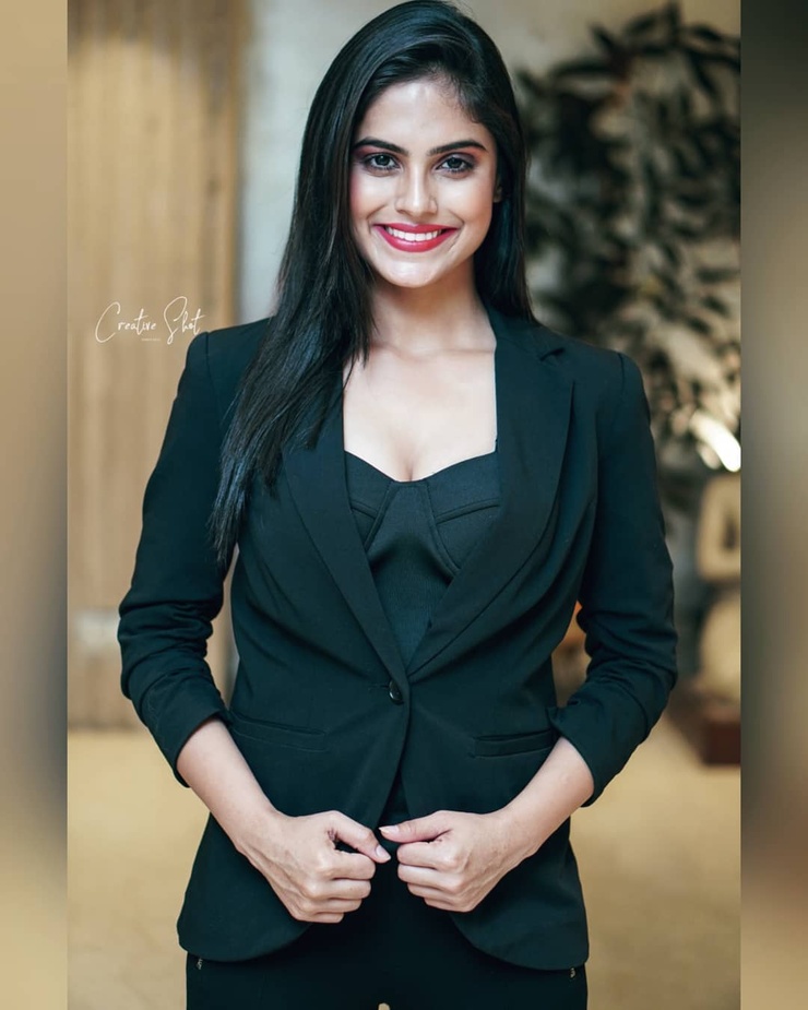 Naina Ganguly picture