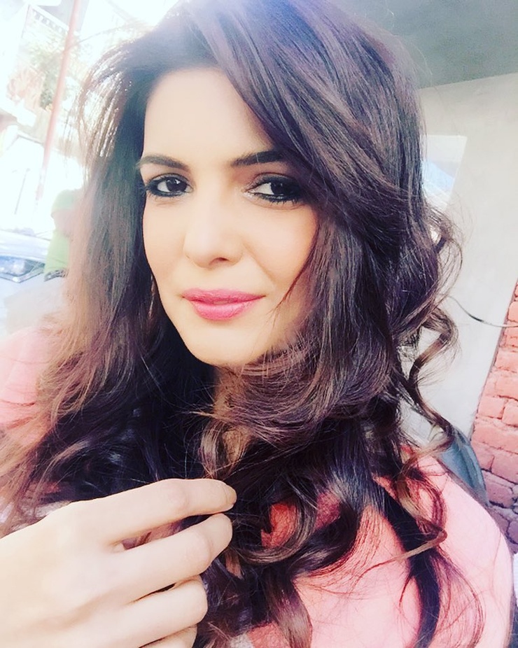 Picture of Ihana Dhillon