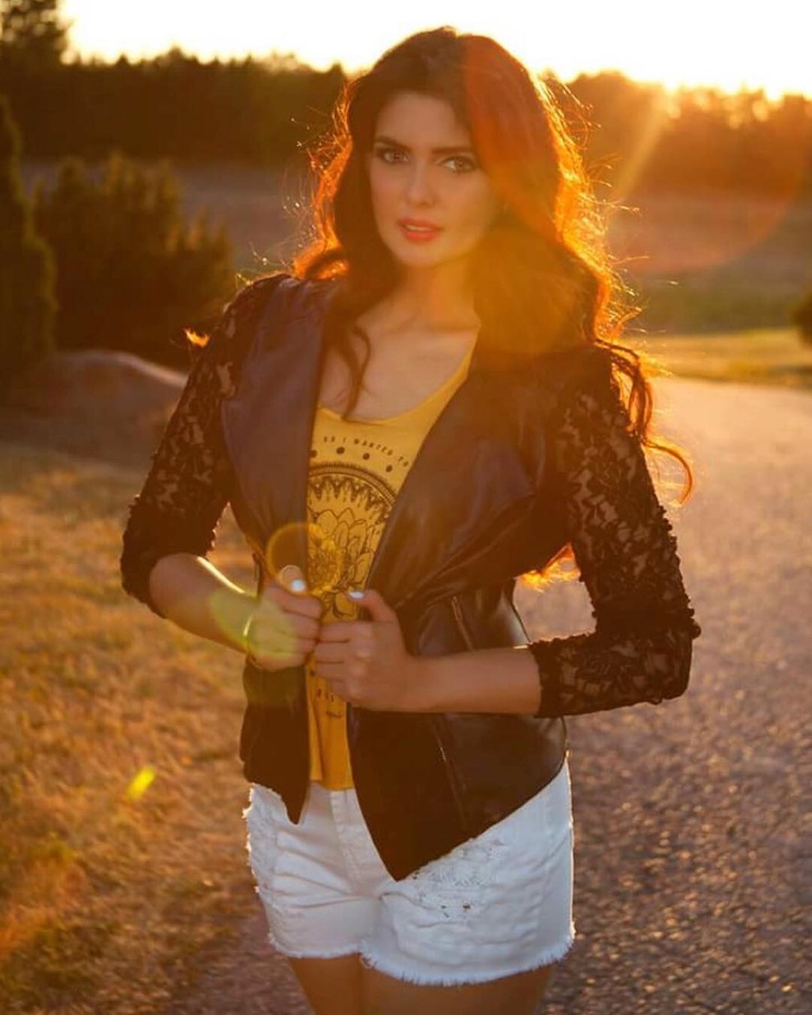 Picture of Ihana Dhillon