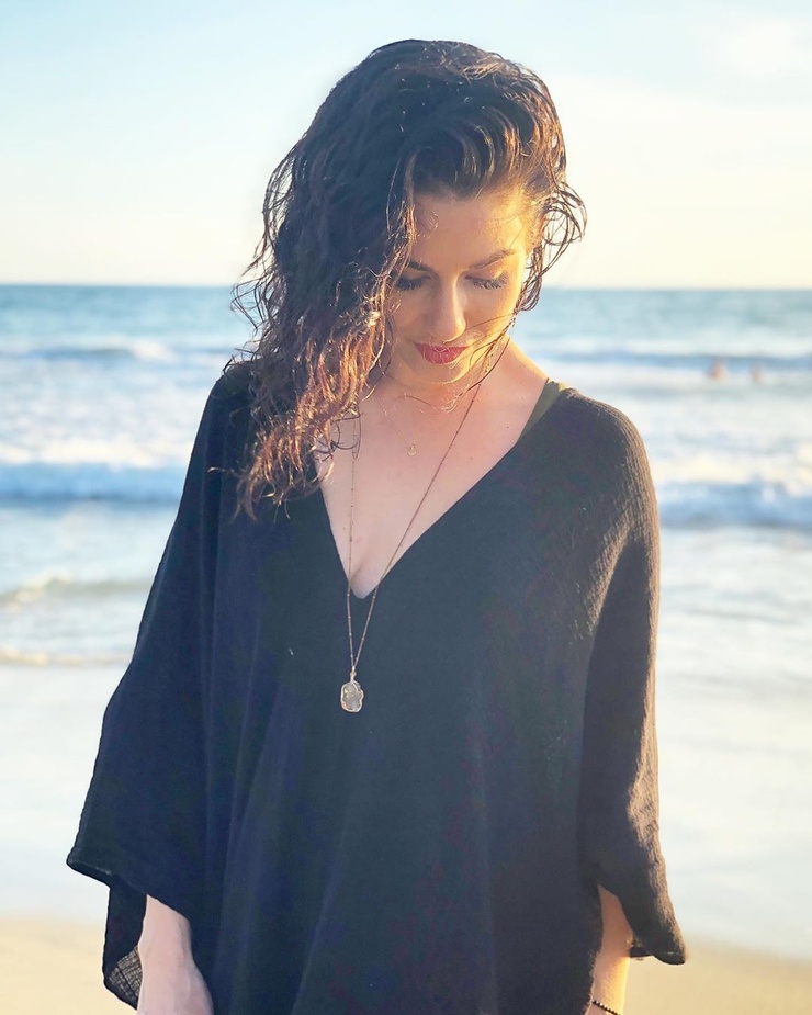 Picture of Jade Tailor