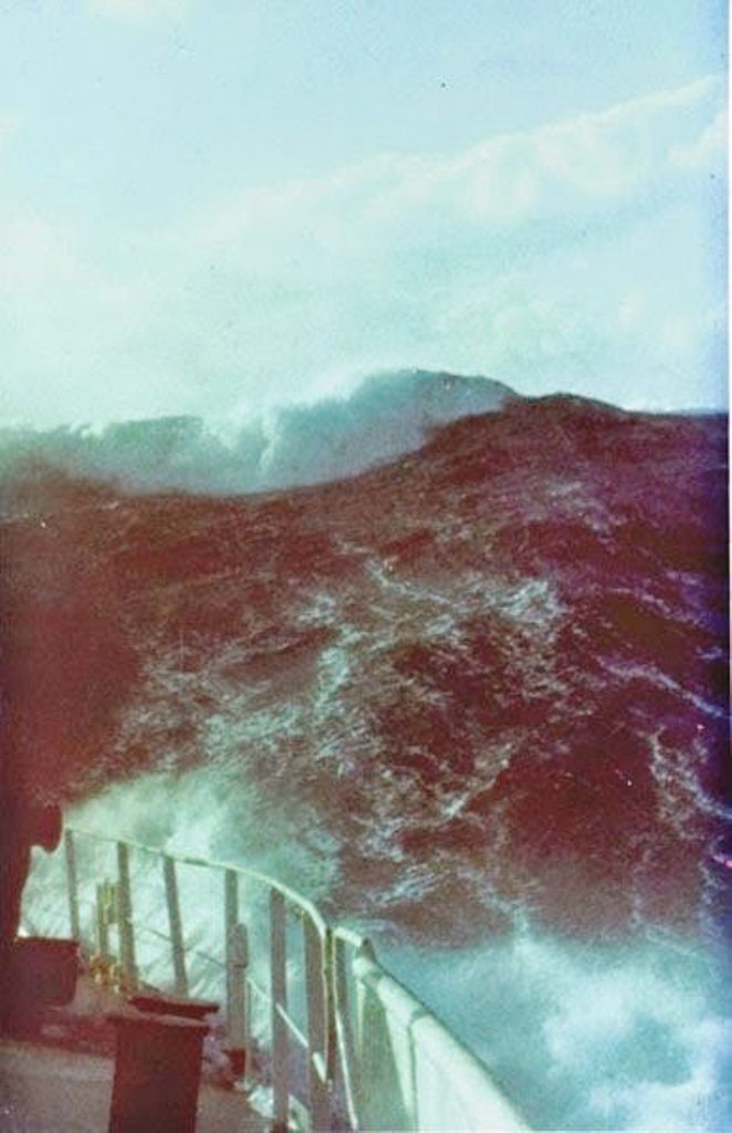 Listal - List the stuff you love! Movies, TV, music, games and books