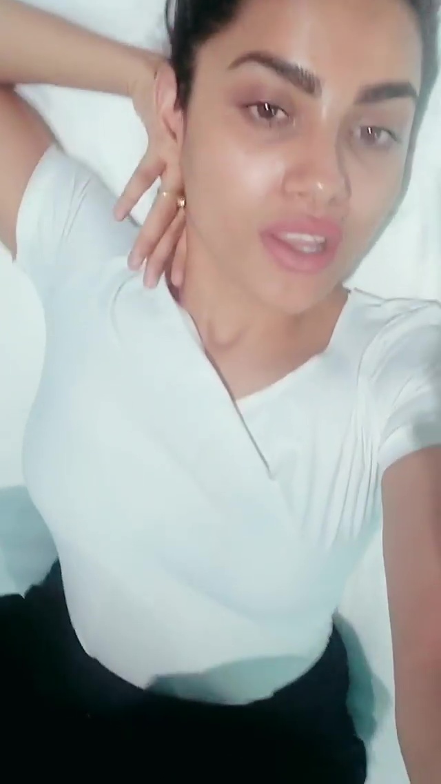 Sakshi Dwivedi picture