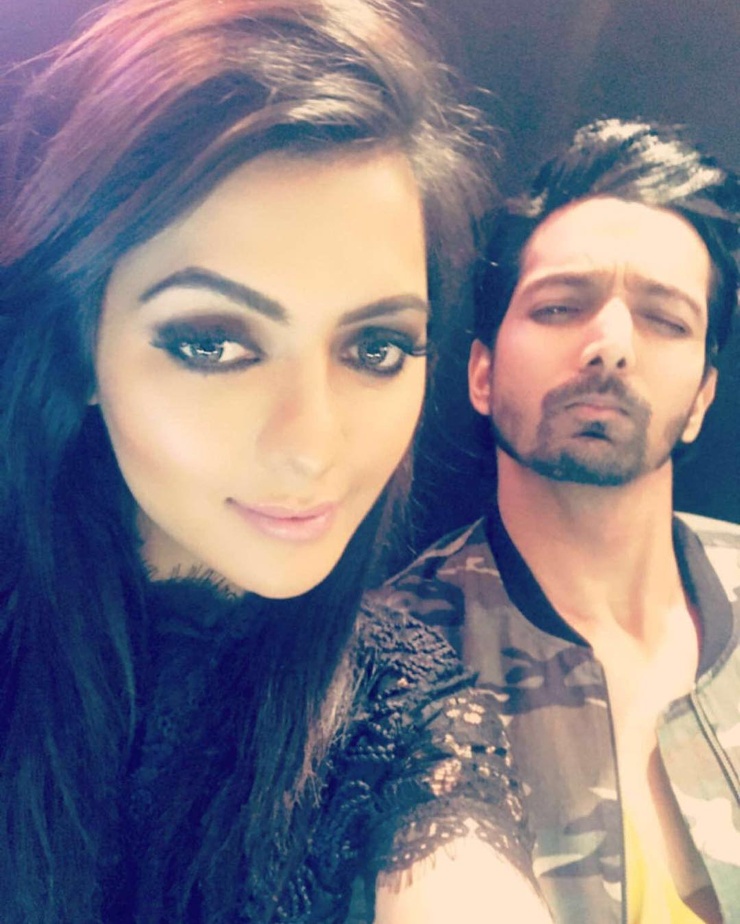 Picture of Ruhi Singh