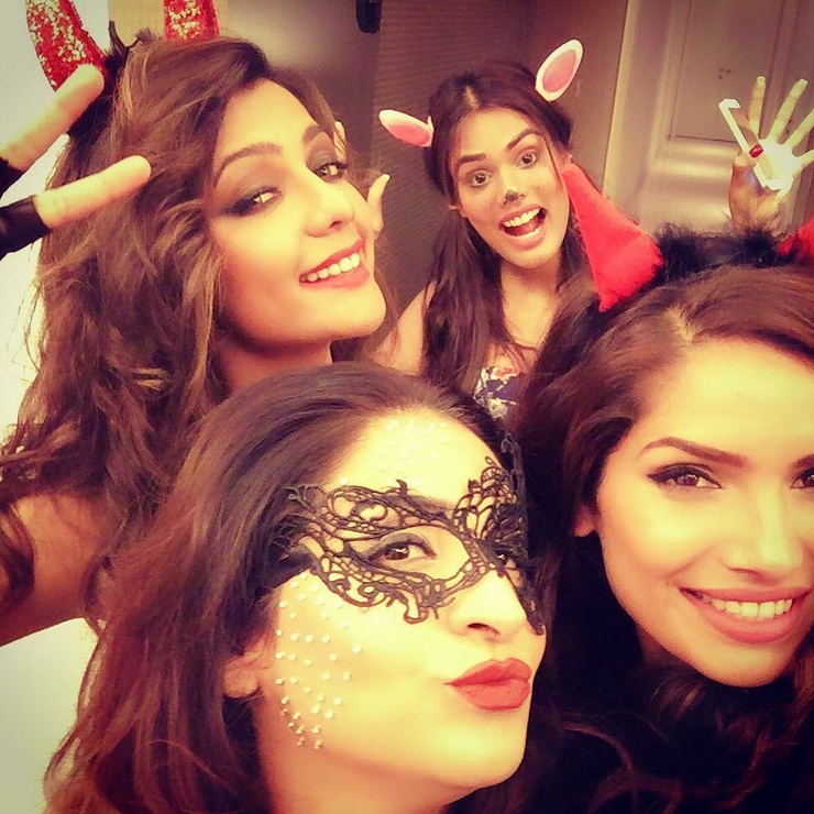 Picture of Ruhi Singh