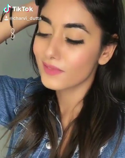 Charvi Dutta picture