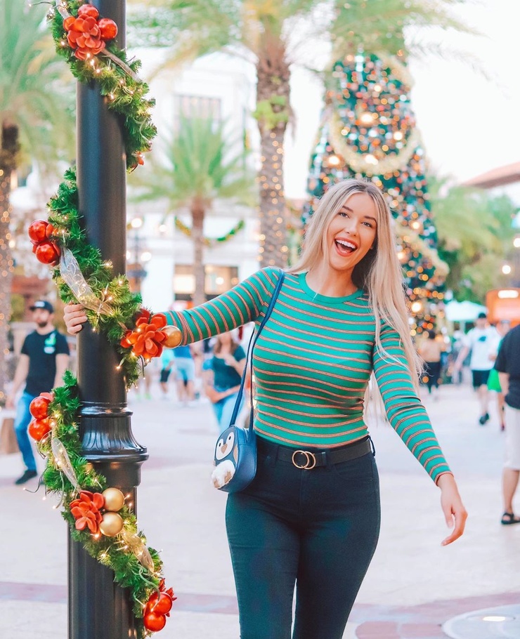 Image of Noelle Foley