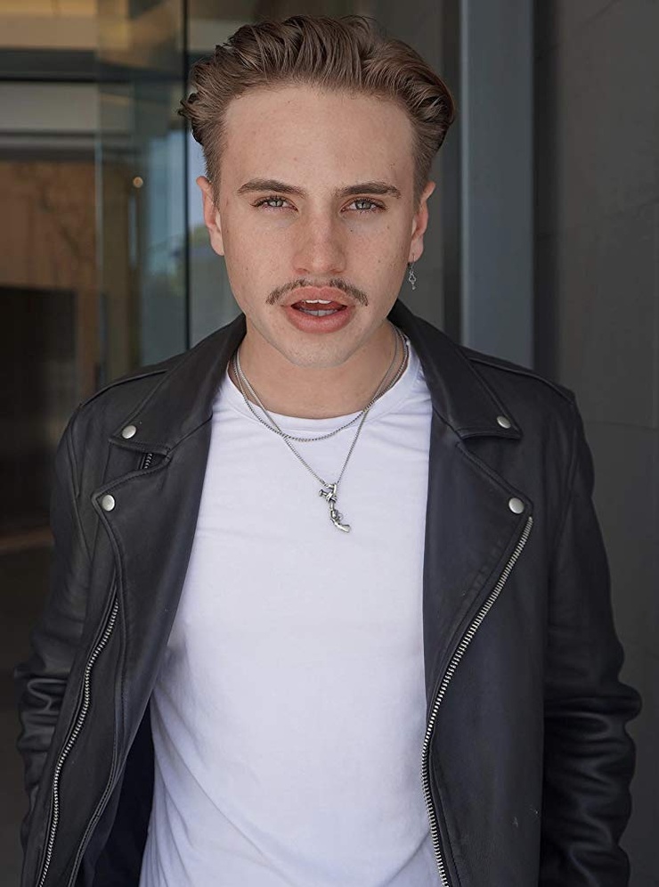 Picture of Daniel Mickelson