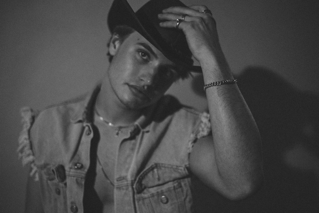 Daniel Mickelson image