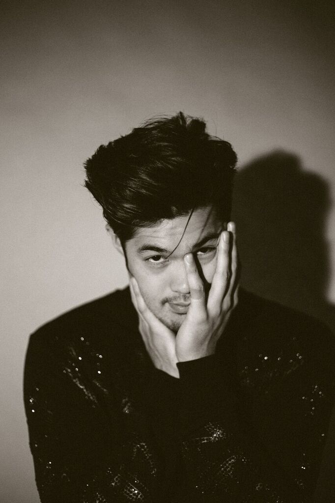 Picture of Ross Butler