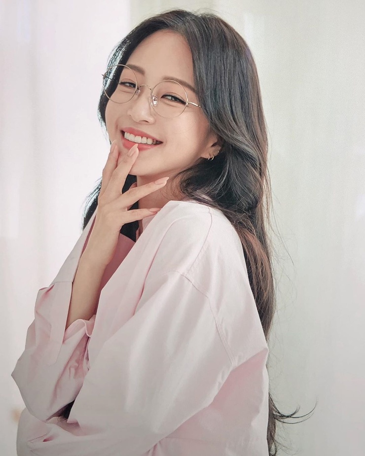 Picture of Ye-seul Han