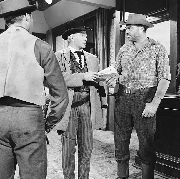 Cameron Mitchell, Mickey Simpson