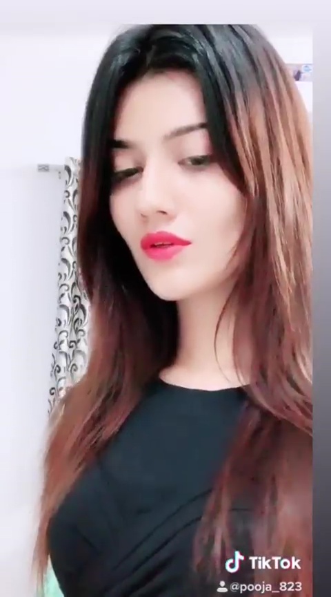Picture of Pooja Solanki