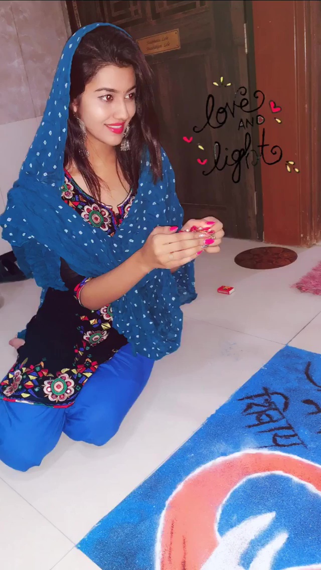 Picture of Pooja Solanki