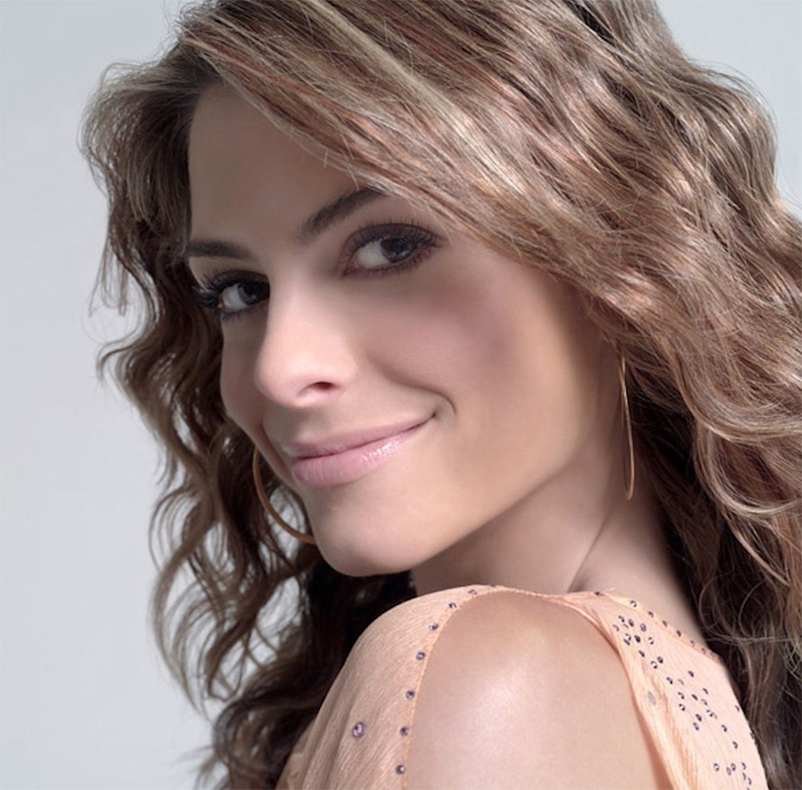 Maria Menounos picture
