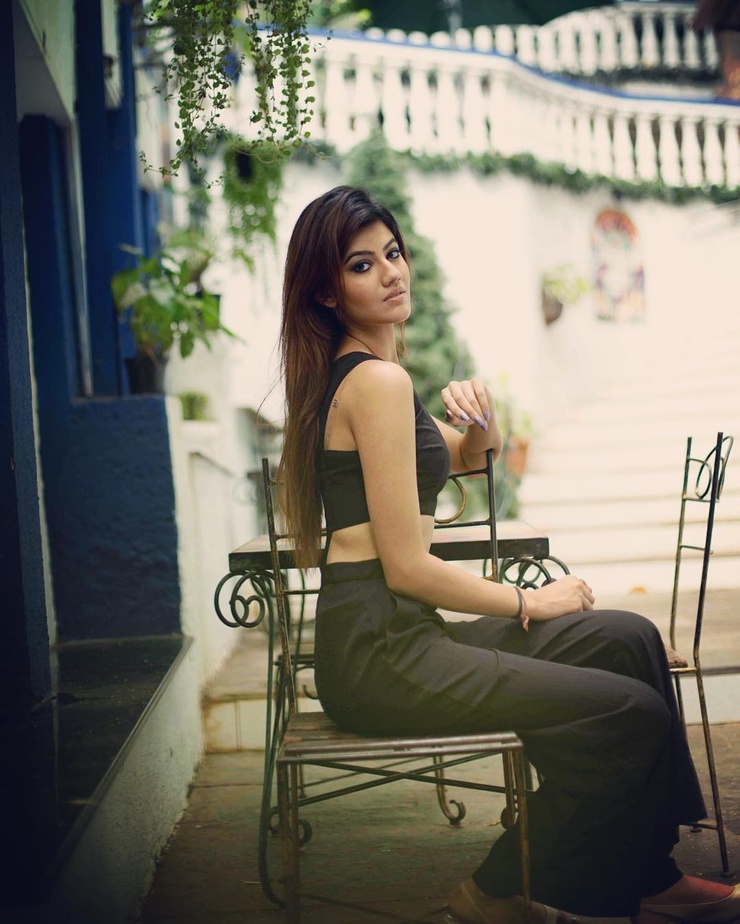 Pooja Solanki picture