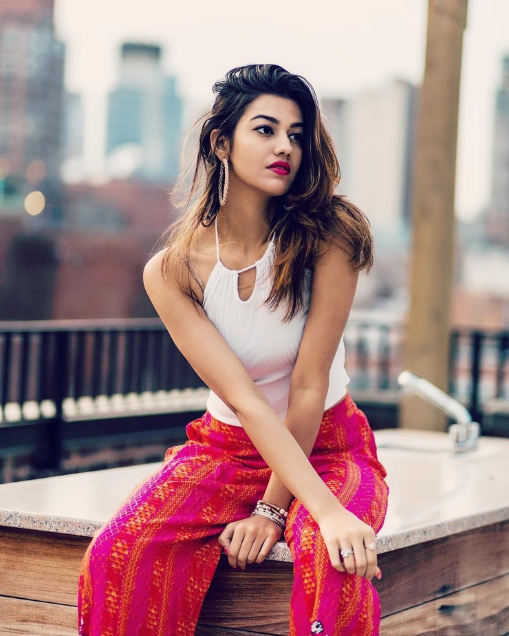 Picture of Pooja Solanki
