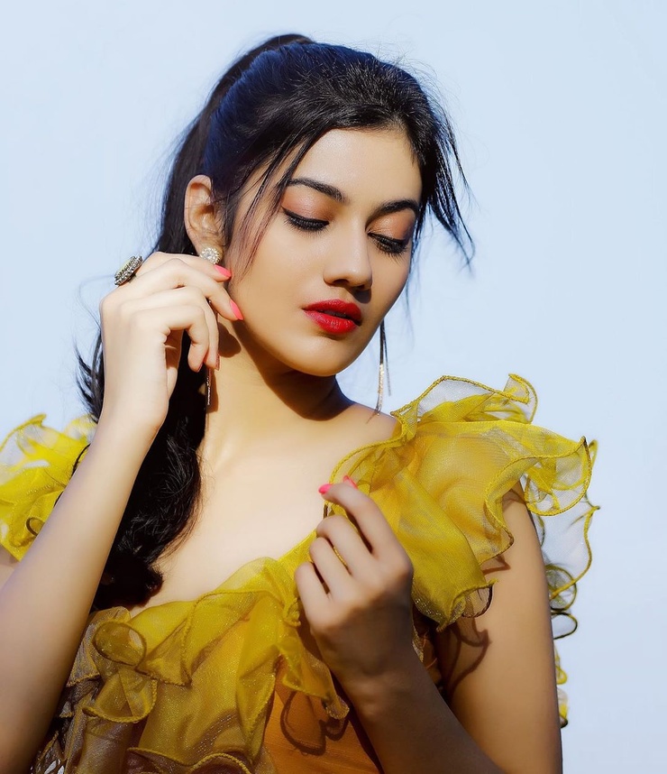 Pooja Solanki picture