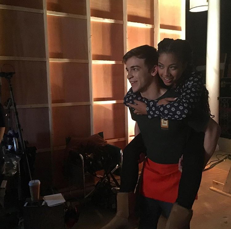 Picture of Kiana Ledé