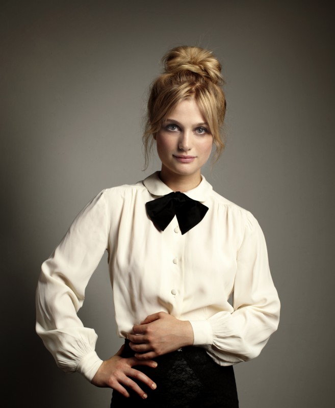 Alison Sudol image